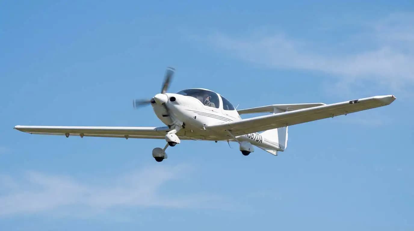 Diamond DA40: Modern Retractable Aircraft Ownership Guide | CollectAirs